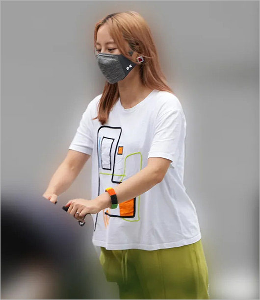 堀北真希の現在ピンク髪でギャル風姿に驚きや絶賛の声。芸能界引退から6年、近影が反響呼ぶ。画像あり 今日の最新芸能ゴシップニュースサイト|芸トピ