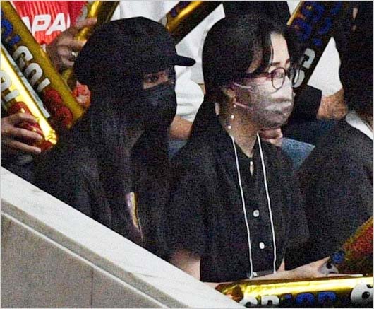 Cocomi＆Koki,が木村拓哉のコネチケットでバレーボール日本代表の試合観戦? VIP席隣で招待枠の疑惑報道も… | 今日の最新芸能ゴシップニュースサイト｜芸トピ